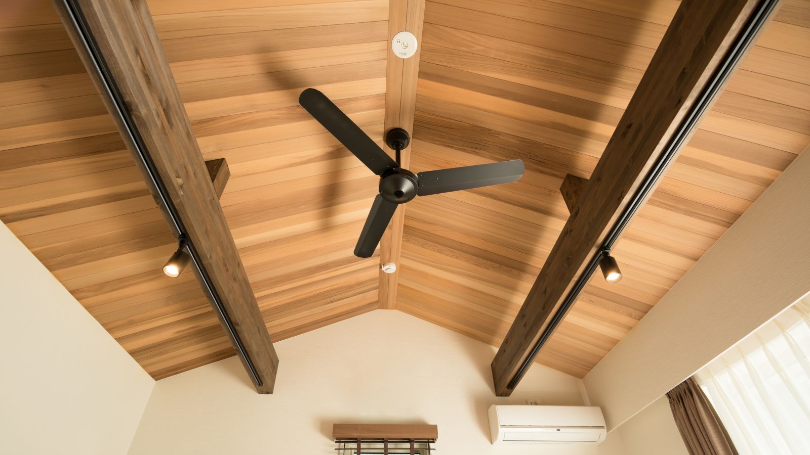 Summer Study Room Essentials: Fans, Cooling Pads, and More - Colormelon