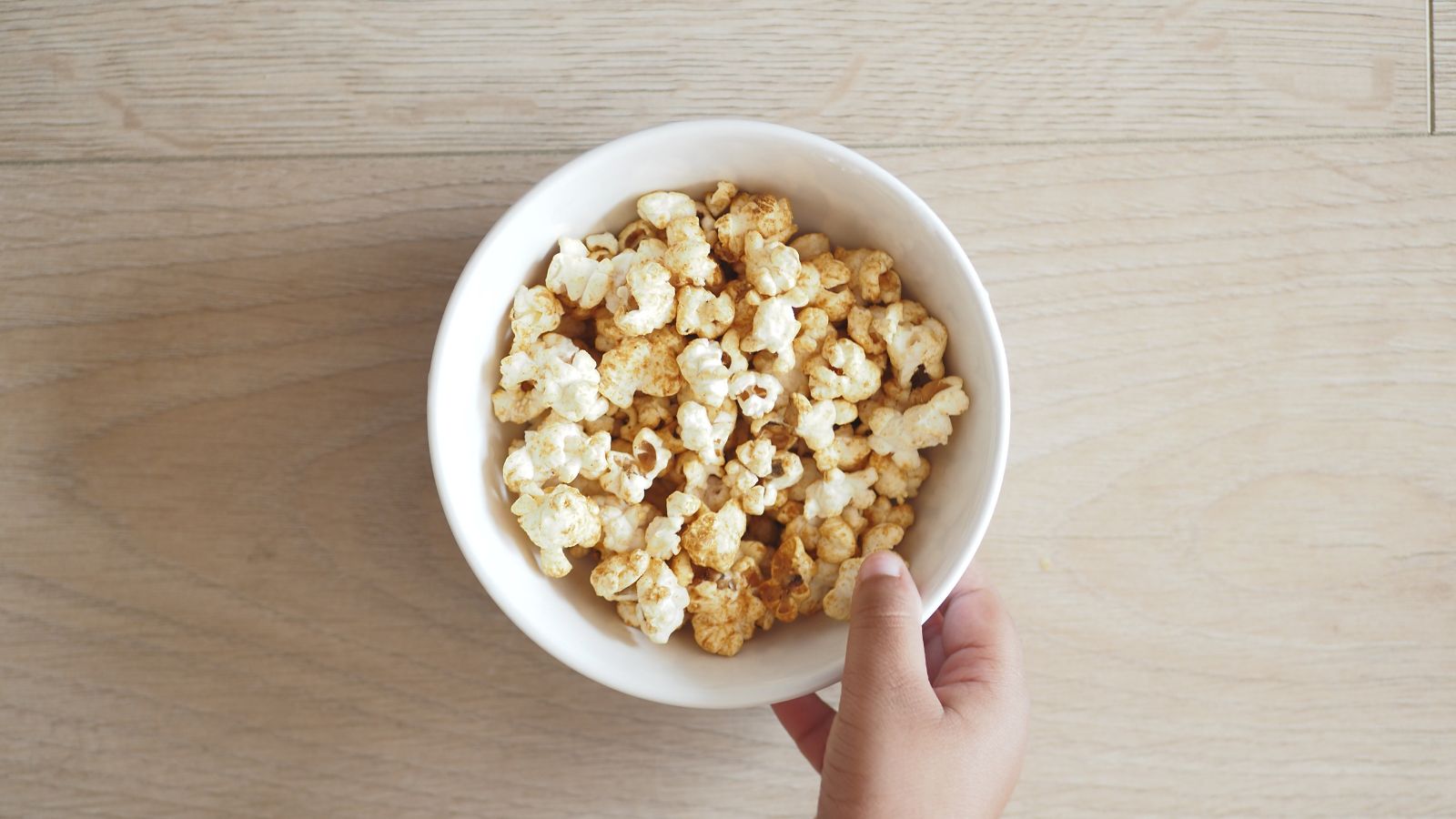 Kid-Friendly Kitchen Makeover: Summer Snack Stations - Colormelon