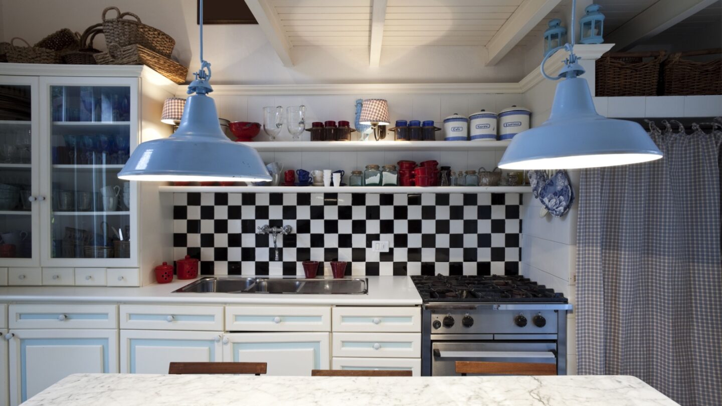 14 Ways to Use Trending Checkered Patterns - Colormelon