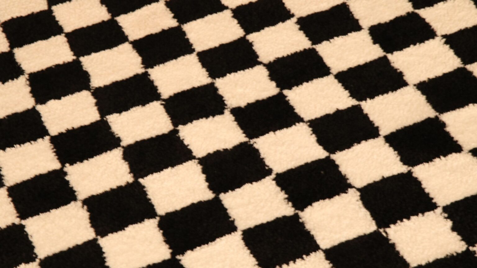 14 Ways to Use Trending Checkered Patterns - Colormelon