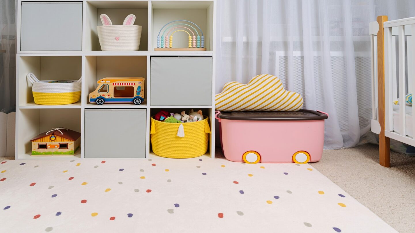 Clever and Easy Toy Storage Solutions - Colormelon