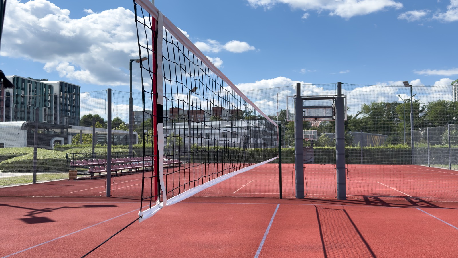 Designing the Perfect Fall Volleyball Court - Colormelon