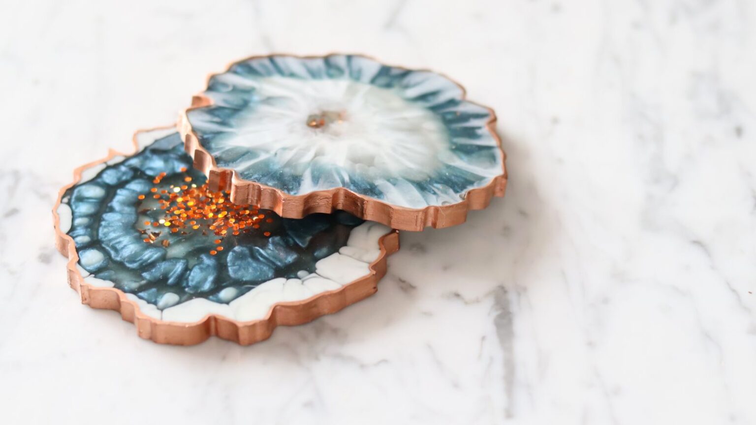 Best Gifts Under $25 for Every Occasion - Colormelon