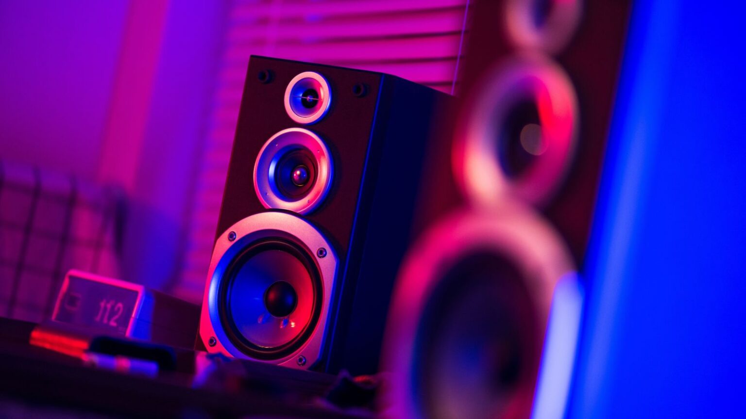 15 Game Room Essentials For Ultimate Fun - Colormelon