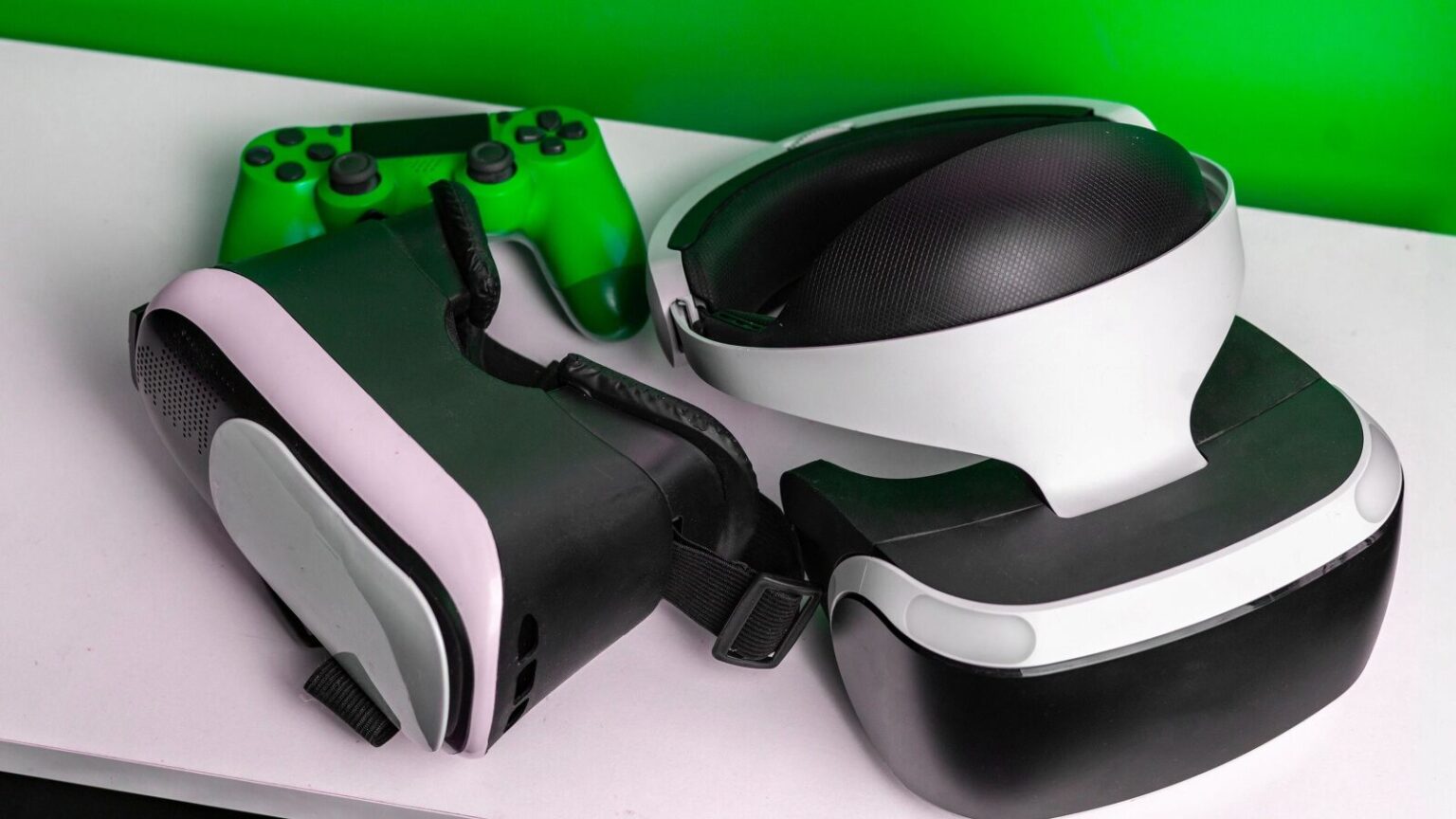 How To Set Up A VR-Friendly Gaming Space - Colormelon