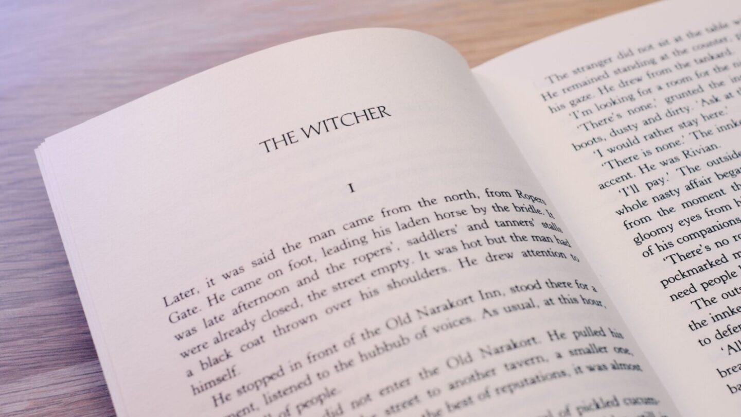 Create a Cozy Game Room with The Witcher Themes - Colormelon