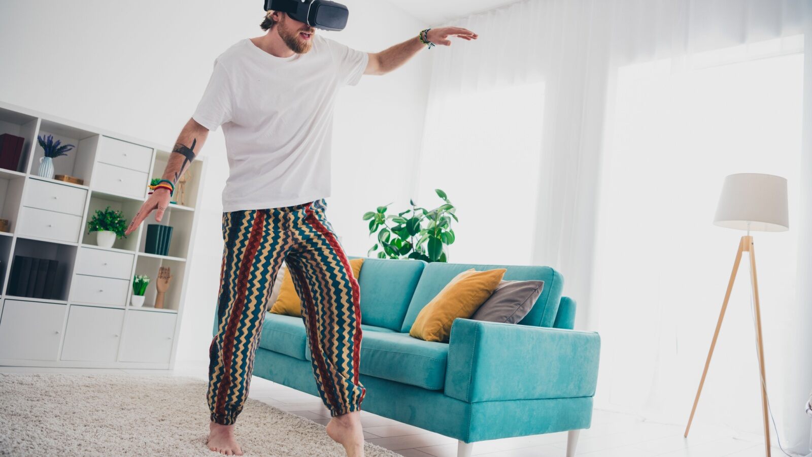 How To Set Up A VR-Friendly Gaming Space - Colormelon