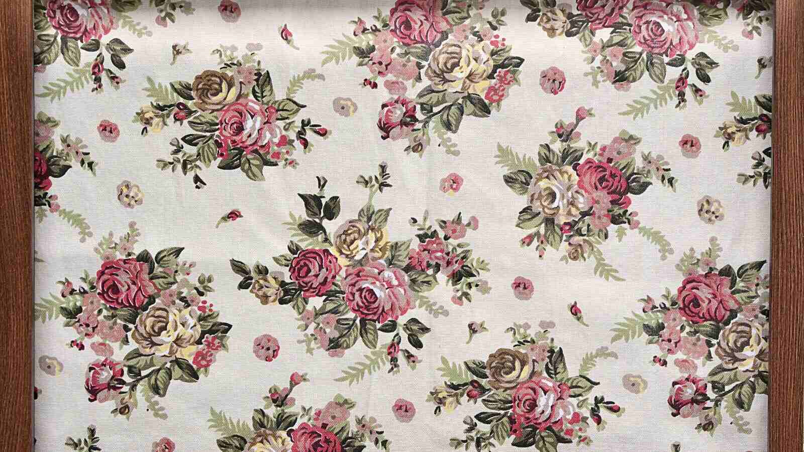 15 Creative Ways to Repurpose Fabric for Decor - Colormelon