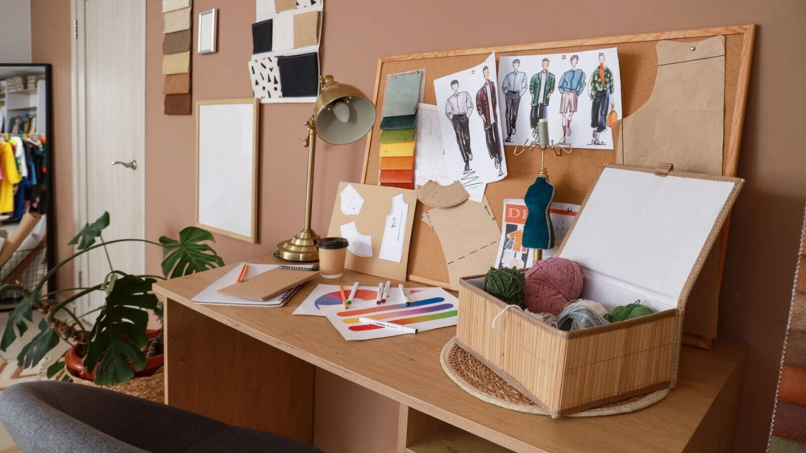 15 Creative Ways to Repurpose Fabric for Decor - Colormelon