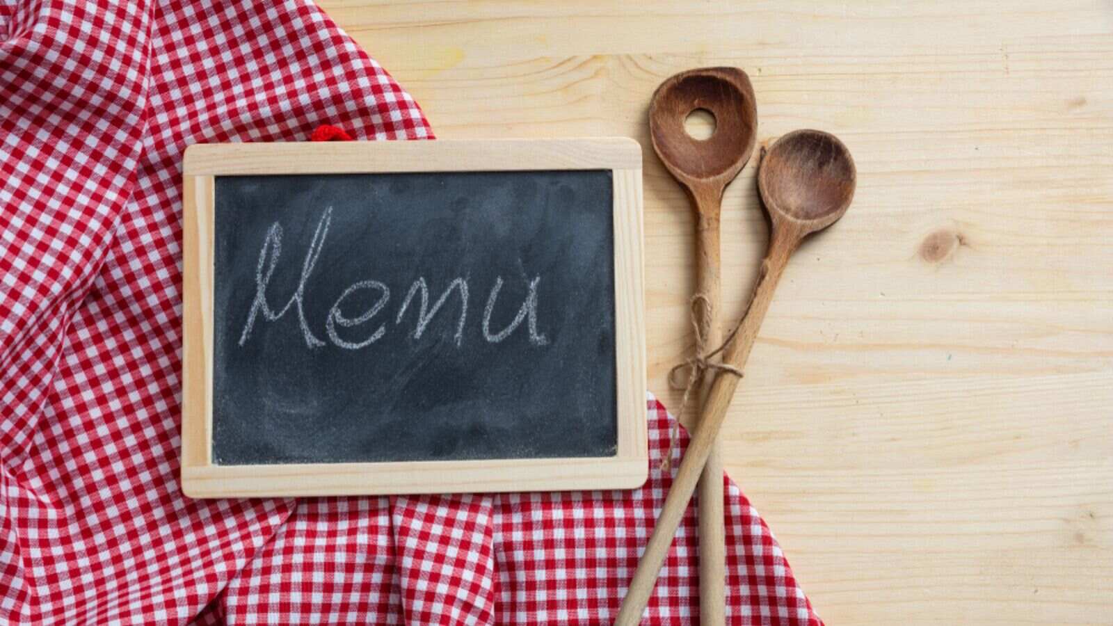 15 Functional Home Decor Ideas for Food Lovers - Colormelon