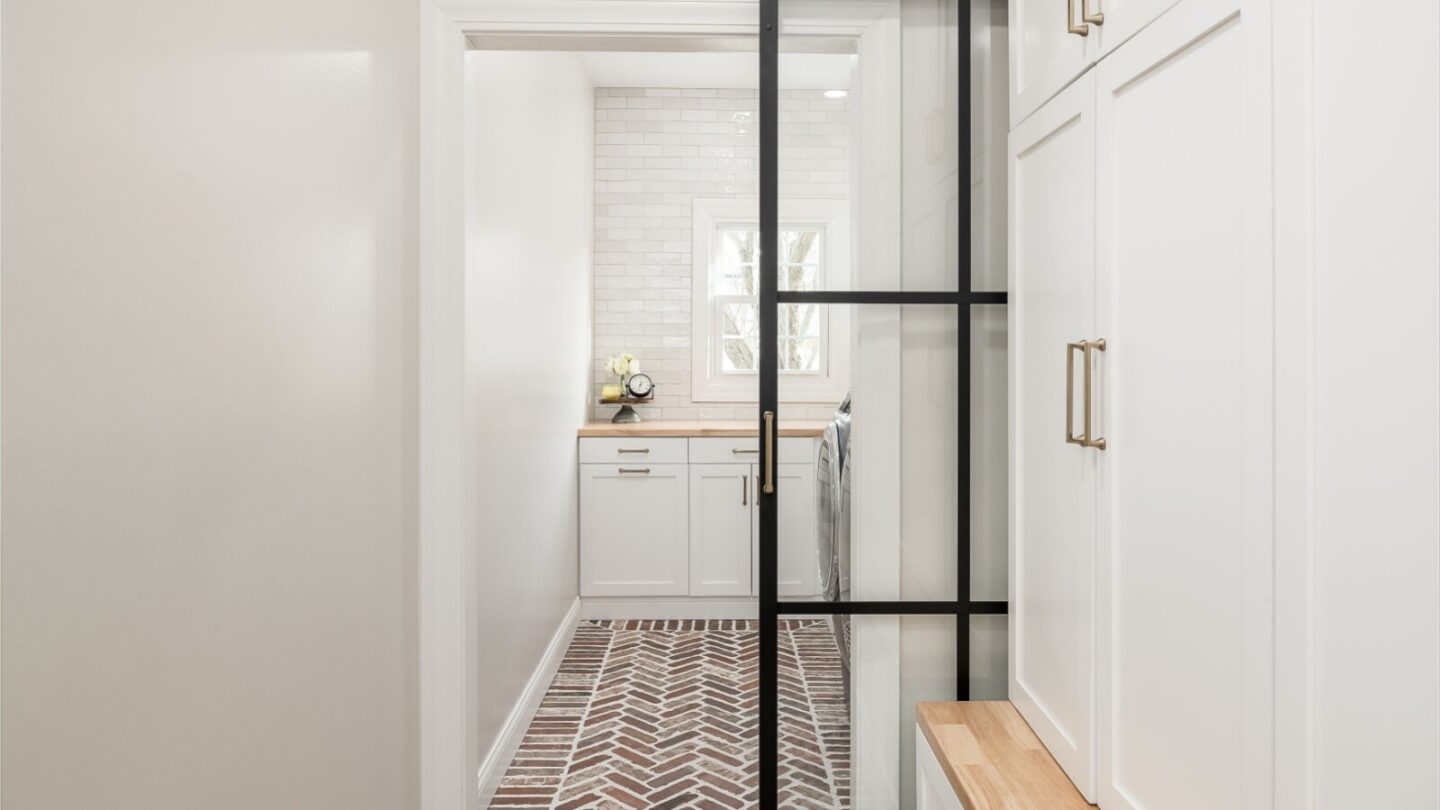 Why Scullery Kitchen is Making a Comeback - Colormelon