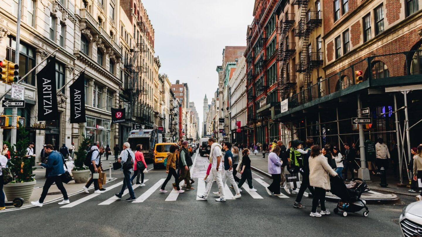 The Best Walkable Cities for a Car-Free Getaway - Colormelon